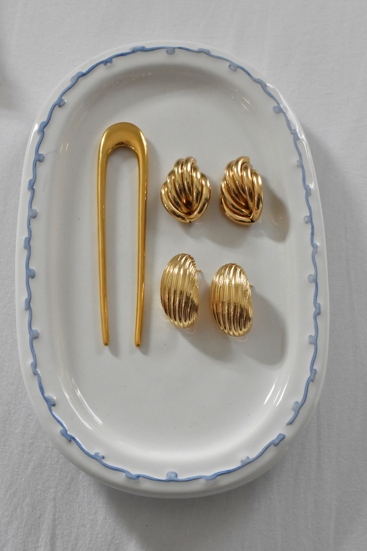 Above Average Studio